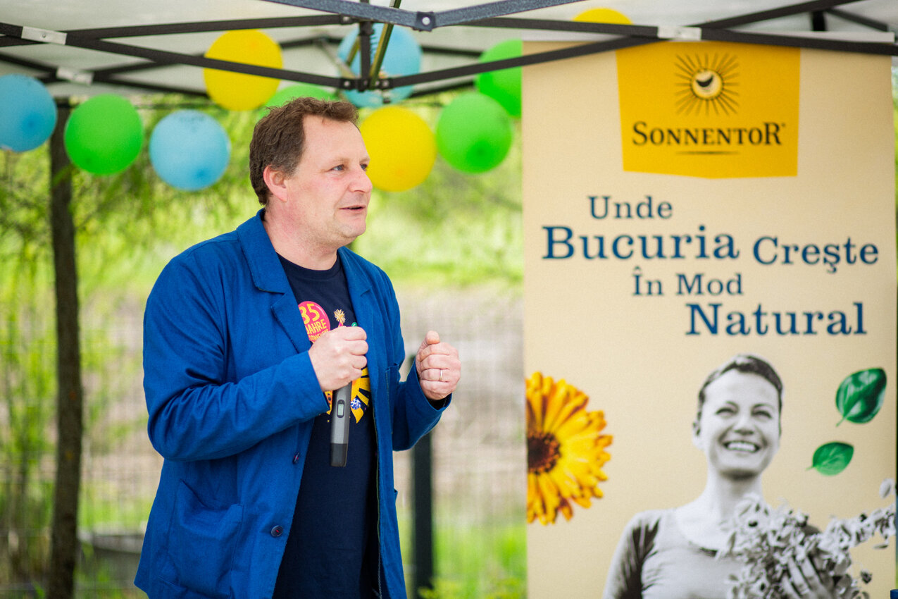 Jubiläumsgeschichte SONNENTOR: 2001 - SONNENTOR.com